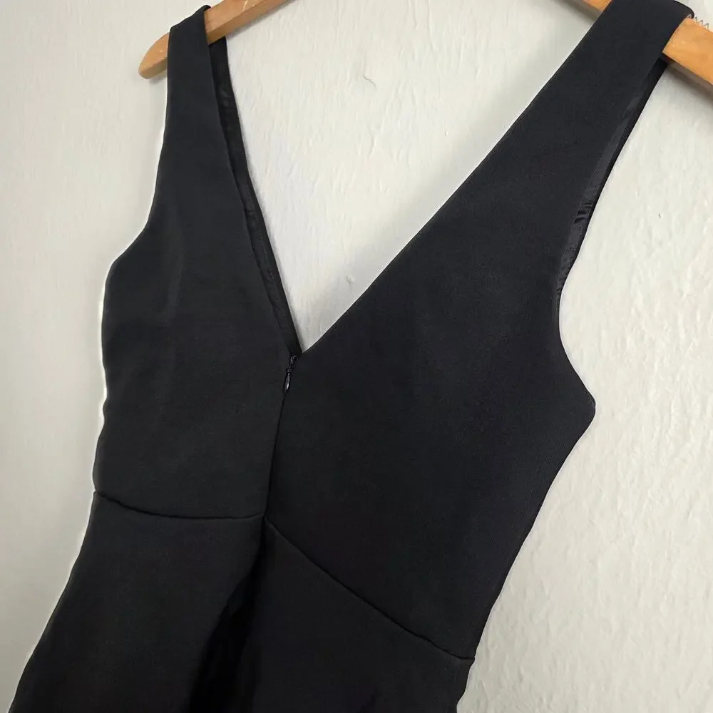 Showpo. | Dresses | Showpo Zareena Black Vneck Structured Tulip Pocket ...